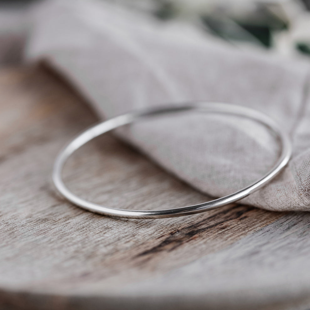 Plain Silver bangle - Handmade by Anna Calvert Jewellery